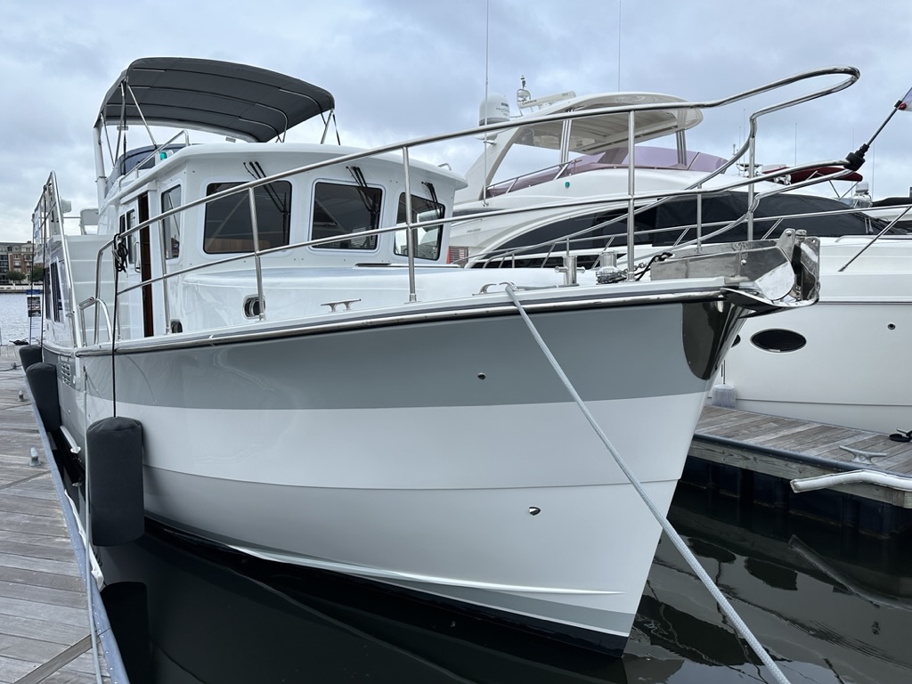 2023 Helmsman Trawlers 43E Pilothouse - Helmsman Trawlers