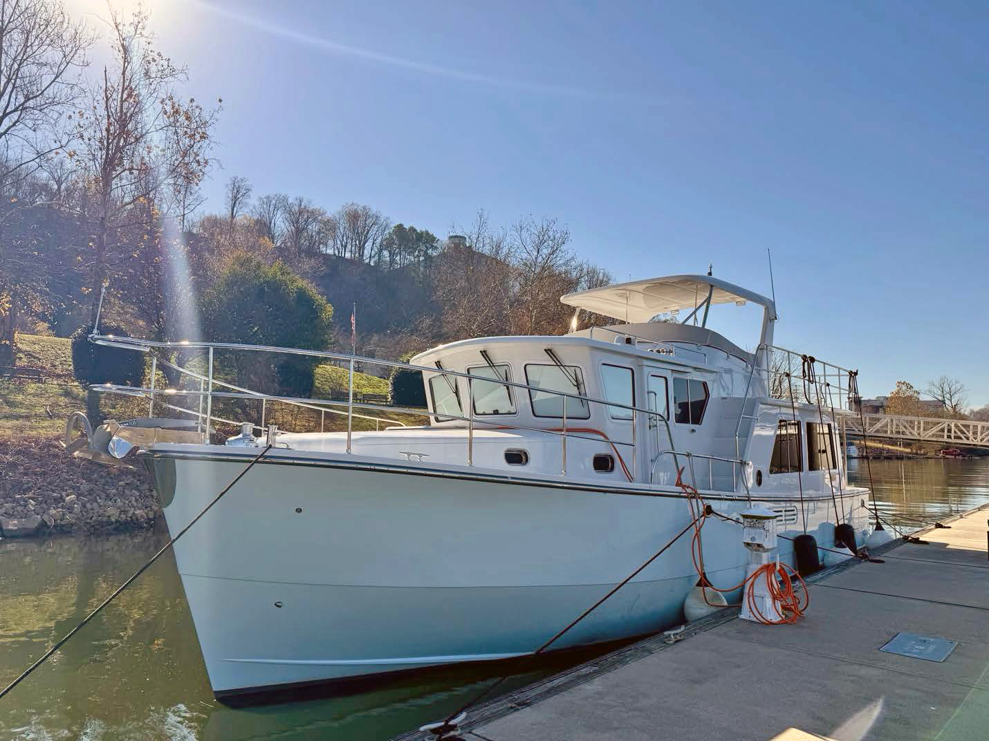 Helmsman Trawlers 2025 43E Pilothouse - Helmsman Trawlers